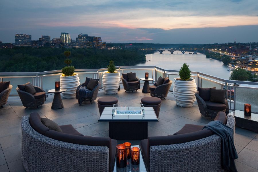 The Best Rooftop Bars & Restaurants in DC | Washington DC